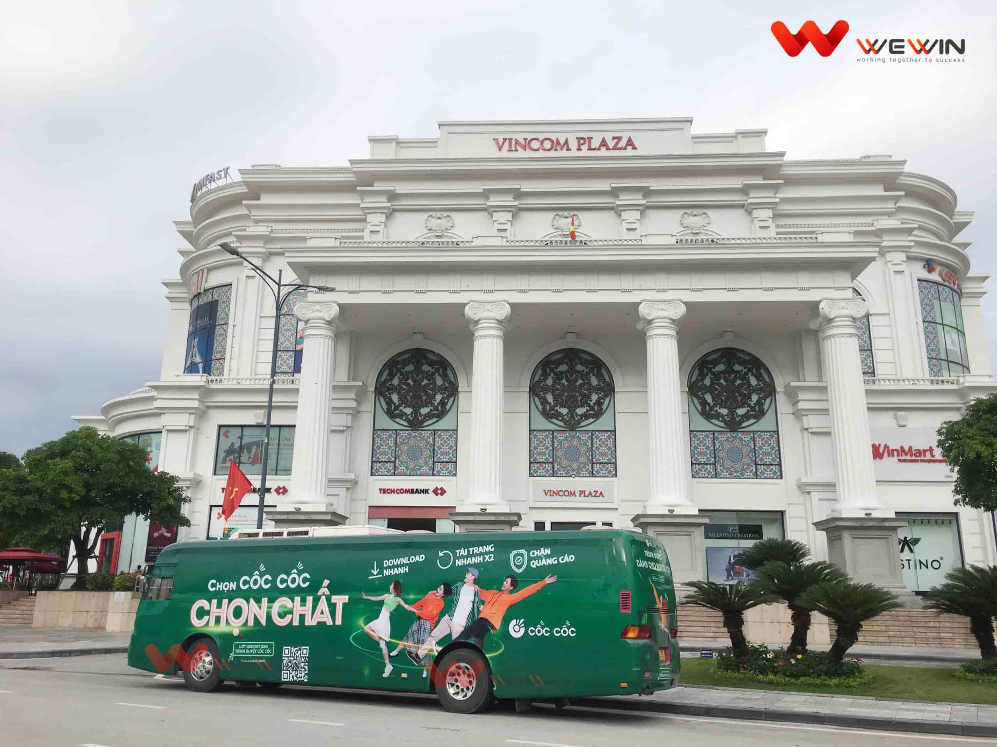 Từ A-Z về quảng cáo Roadshow 2024 & báo giá chi tiết