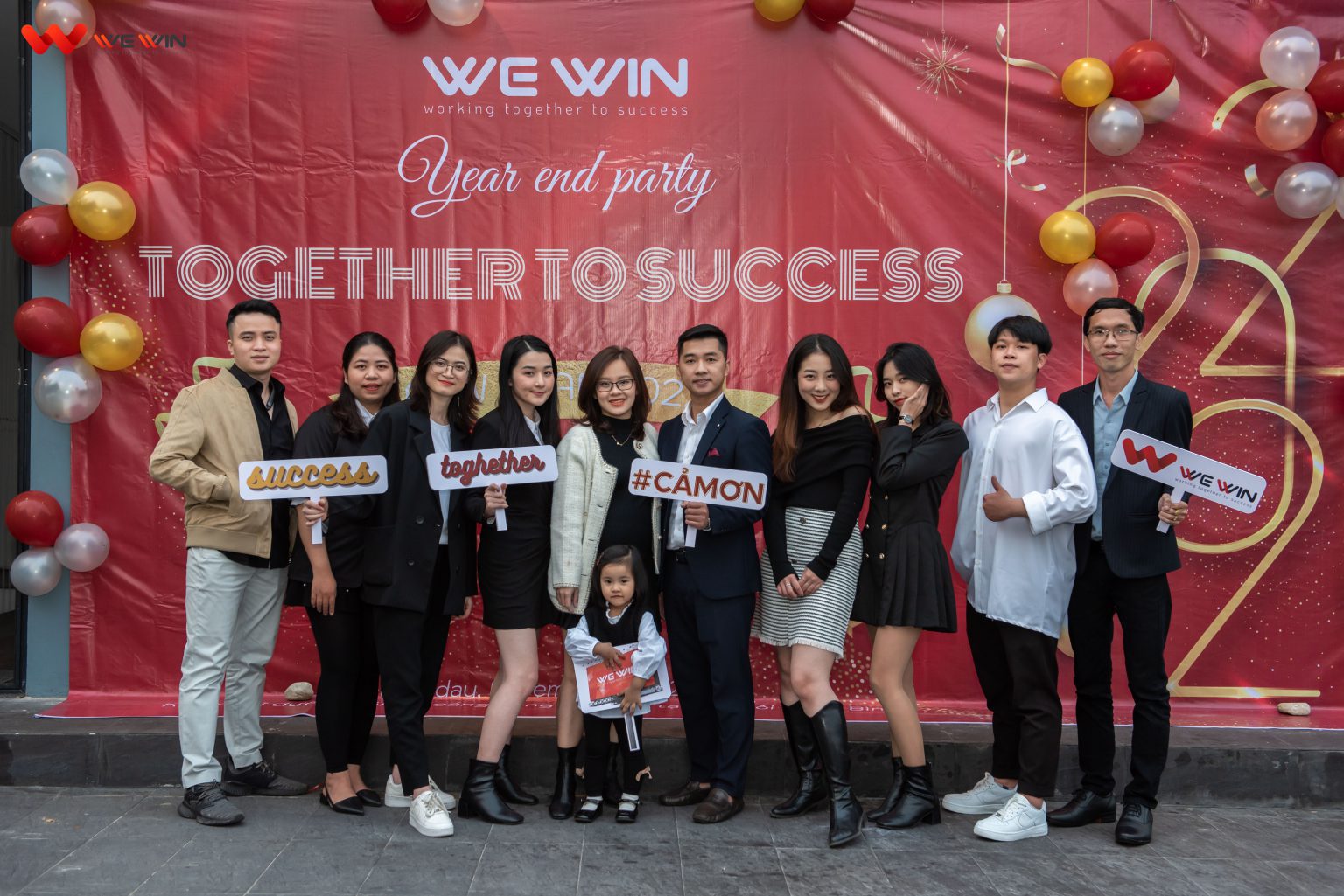 Về chúng tôi - WeWin Media