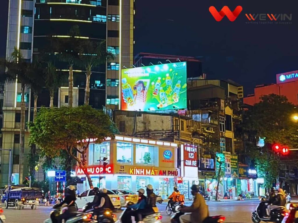 Triển Khai Dự Án Quảng Cáo Billboard Trà Cozy Trên Toàn Quốc