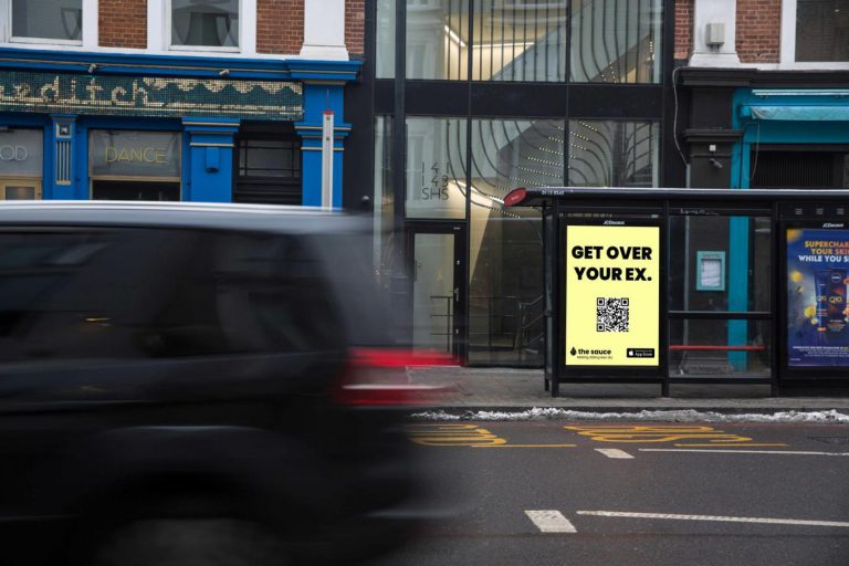 Hiệu quả bất ngờ của QR code trên DOOH - WeWin Media